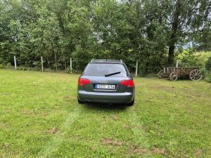 Grey Audi A4 2006 in Vilnius, with an engine capacity of 2.00 L and mileage of 316 thousand km for 2148 €, photo 5 on AUTOMOTO.COM.LV
