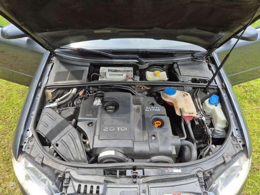 Grey Audi A4 2006 in Vilnius, with an engine capacity of 2.00 L and mileage of 316 thousand km for 2148 €, photo 17 on AUTOMOTO.COM.LV