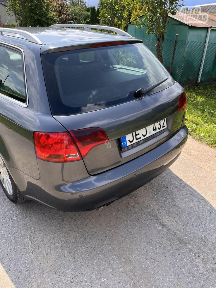 Pelēks Audi A4 2006 Viļņa, ar dzinēja tilpumu 2.00 L un nobraukumu 357 tūkst. km par 2000 €, foto 6 vietnē AUTOMOTO.COM.LV
