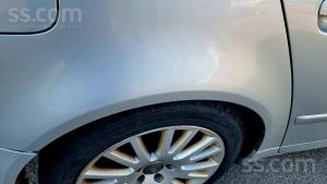 Pelēks Audi A4 2006 Cēsis, ar dzinēja tilpumu 2.00 L un nobraukumu 325 tūkst. km par 2500 €, foto 30 vietnē AUTOMOTO.COM.LV