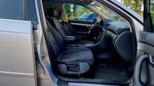 Grey Audi A4 2006 in Cesis, with an engine capacity of 2.00 L and mileage of 325 thousand km for 2500 €, photo 23 on AUTOMOTO.COM.LV
