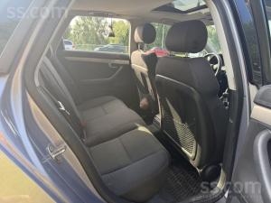 Pelēks Audi A4 2006 Daugavpils, ar dzinēja tilpumu 2.00 L un nobraukumu 287 tūkst. km par 2500 €, foto 10 vietnē AUTOMOTO.COM.LV