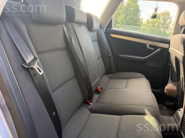 Pelēks Audi A4 2006 Daugavpils, ar dzinēja tilpumu 2.00 L un nobraukumu 287 tūkst. km par 2500 €, foto 10 vietnē AUTOMOTO.COM.LV