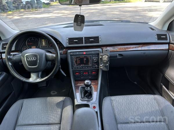 Grey Audi A4 2006 in Riga, with an engine capacity of 3.00 L and mileage of 0 thousand km for 990 €, photo 8 on AUTOMOTO.COM.LV