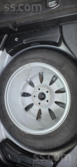 Pelēks Audi A4 2006 Rīga, ar dzinēja tilpumu 2.00 L un nobraukumu 261 tūkst. km par 3550 €, foto 25 vietnē AUTOMOTO.COM.LV