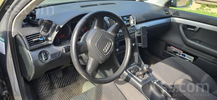 Grey Audi A4 2006 in Gulbene, with an engine capacity of 2.00 L and mileage of 372 thousand km for 2200 €, photo 1 on AUTOMOTO.COM.LV