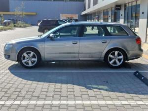 Grey Audi A4 2006 in Vilnius, with an engine capacity of 1.99 L and mileage of 358 thousand km for 1350 €, photo 6 on AUTOMOTO.COM.LV