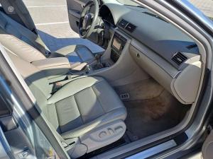 Grey Audi A4 2006 in Vilnius, with an engine capacity of 1.99 L and mileage of 358 thousand km for 1350 €, photo 8 on AUTOMOTO.COM.LV