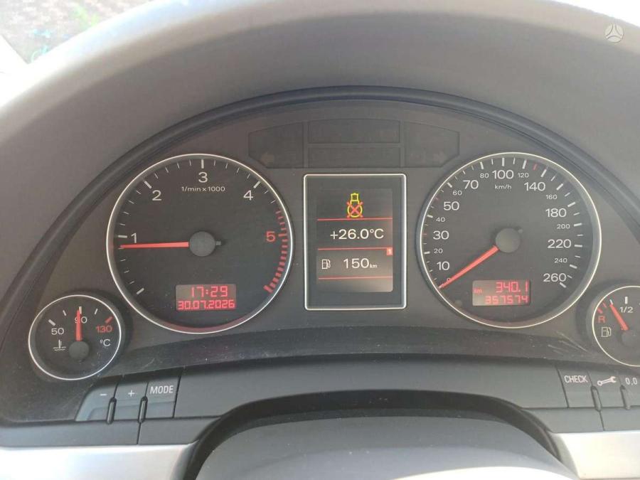 Grey Audi A4 2006 in Vilnius, with an engine capacity of 1.99 L and mileage of 358 thousand km for 1350 €, photo 23 on AUTOMOTO.COM.LV