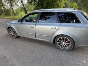 Grey Audi A4 2006 in Alytus, with an engine capacity of 1.97 L and mileage of 372 thousand km for 3000 €, photo 5 on AUTOMOTO.COM.LV