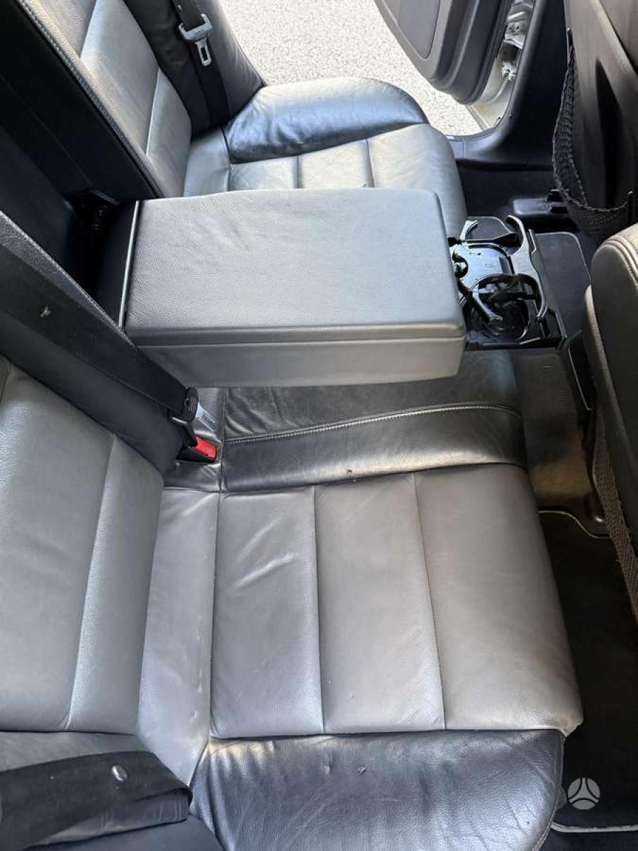 Grey Audi A4 2006 in Alytus, with an engine capacity of 1.97 L and mileage of 372 thousand km for 3000 €, photo 7 on AUTOMOTO.COM.LV