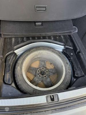 Grey Audi A4 2006 in Alytus, with an engine capacity of 1.97 L and mileage of 372 thousand km for 3000 €, photo 8 on AUTOMOTO.COM.LV