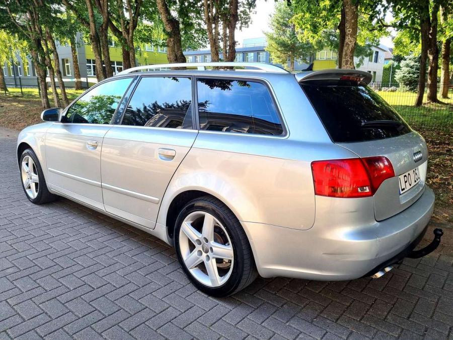 Grey Audi A4 2006 in Jonava, with an engine capacity of 1.97 L and mileage of 430 thousand km for 2000 €, photo 15 on AUTOMOTO.COM.LV
