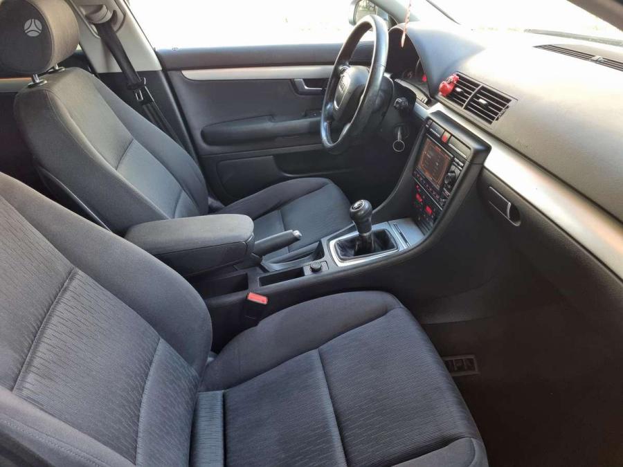Grey Audi A4 2006 in Jonava, with an engine capacity of 1.97 L and mileage of 430 thousand km for 2000 €, photo 21 on AUTOMOTO.COM.LV