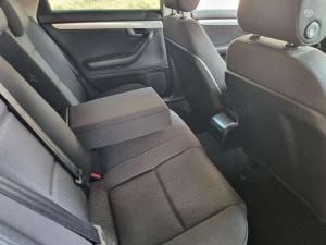 Grey Audi A4 2006 in Jonava, with an engine capacity of 1.97 L and mileage of 430 thousand km for 2000 €, photo 22 on AUTOMOTO.COM.LV