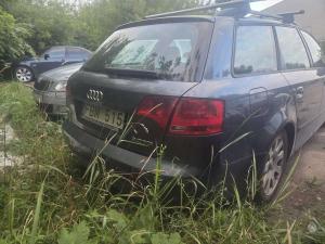Grey Audi A4 2006 in Vilnius, with an engine capacity of 1.97 L and mileage of 354 thousand km for 600 €, photo 5 on AUTOMOTO.COM.LV