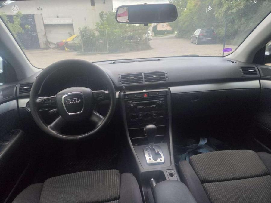 Grey Audi A4 2006 in Vilnius, with an engine capacity of 1.97 L and mileage of 354 thousand km for 600 €, photo 6 on AUTOMOTO.COM.LV