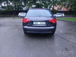 Pelēks Audi A4 2006 Rīga, ar dzinēja tilpumu 2.00 L un nobraukumu 326 tūkst. km par 2800 €, foto 5 vietnē AUTOMOTO.COM.LV