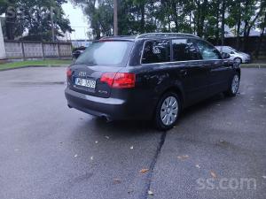Pelēks Audi A4 2006 Rīga, ar dzinēja tilpumu 2.00 L un nobraukumu 326 tūkst. km par 2800 €, foto 6 vietnē AUTOMOTO.COM.LV