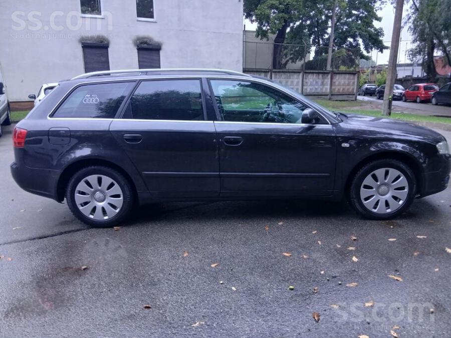 Pelēks Audi A4 2006 Rīga, ar dzinēja tilpumu 2.00 L un nobraukumu 326 tūkst. km par 2800 €, foto 7 vietnē AUTOMOTO.COM.LV