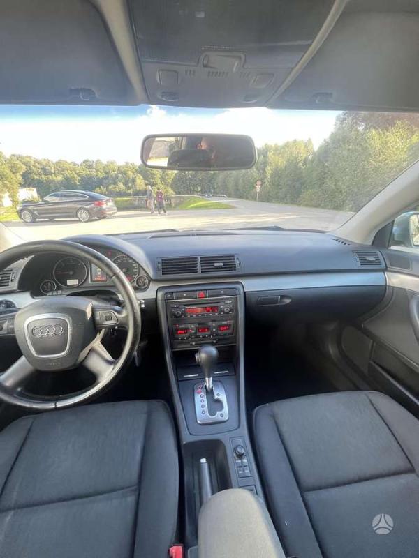 Grey Audi A4 2006 in Kalvarija, with an engine capacity of 1.99 L and mileage of 411 thousand km for 1650 €, photo 10 on AUTOMOTO.COM.LV