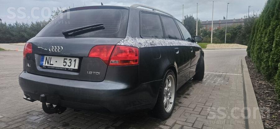 Grey Audi A4 2006 in Ludza, with an engine capacity of 1.90 L and mileage of 361 thousand km for 3000 €, photo 5 on AUTOMOTO.COM.LV