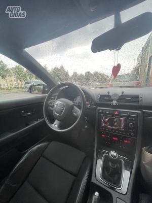 Grey Audi A4 2006 in Alytus, with an engine capacity of 2.70 L and mileage of 231 thousand km for 3800 €, photo 32 on AUTOMOTO.COM.LV