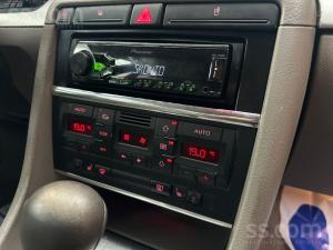 Pelēks Audi A4 2006 Cēsis, ar dzinēja tilpumu 2.00 L un nobraukumu 374 tūkst. km par 1990 €, foto 31 vietnē AUTOMOTO.COM.LV