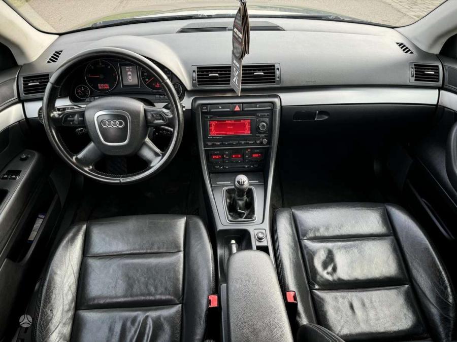 Pelēks Audi A4 2007 Klaipėda, ar dzinēja tilpumu 2.00 L un nobraukumu 390 tūkst. km par 2150 €, foto 12 vietnē AUTOMOTO.COM.LV