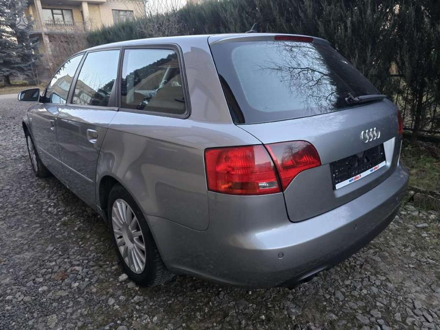 Grey Audi A4 2007 in Kaunas, with an engine capacity of 1.97 L and mileage of 335 thousand km for 3450 €, photo 10 on AUTOMOTO.COM.LV