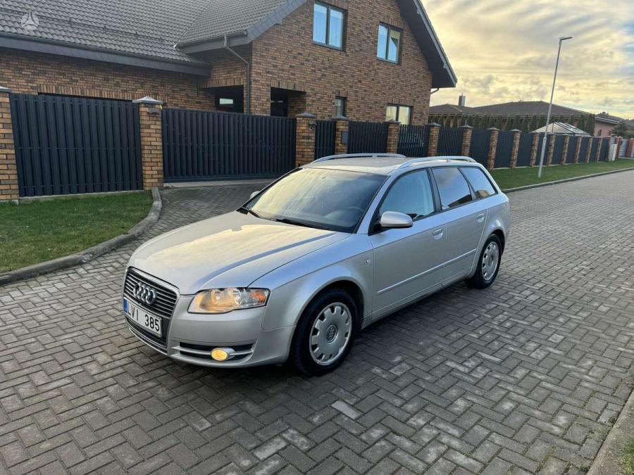 Pelēks Audi A4 2007 Klaipėda, ar dzinēja tilpumu 1.90 L un nobraukumu 329 tūkst. km par 1850 €, foto 1 vietnē AUTOMOTO.COM.LV