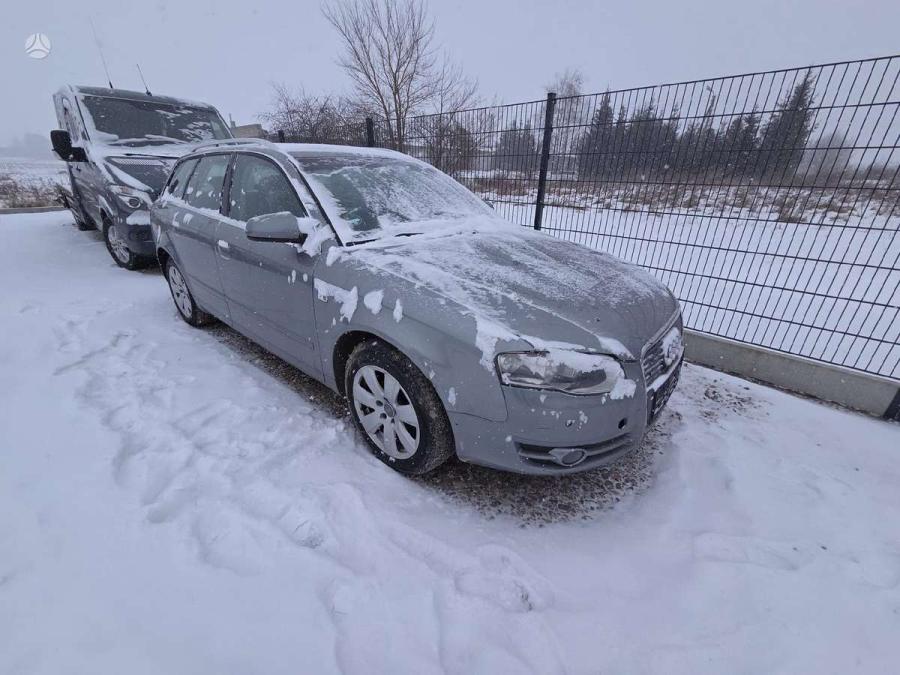 Grey Audi A4 2007 in Marijampole, with an engine capacity of 1.99 L and mileage of 332 thousand km for 2499 €, photo 1 on AUTOMOTO.COM.LV