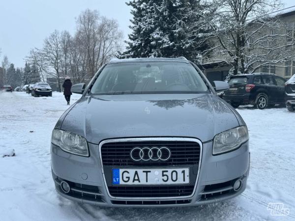 Pelēks Audi A4 2007 Panevēža, ar dzinēja tilpumu 2.00 L un nobraukumu 400 tūkst. km par 1950 €, foto 3 vietnē AUTOMOTO.COM.LV