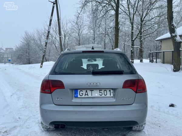 Pelēks Audi A4 2007 Panevēža, ar dzinēja tilpumu 2.00 L un nobraukumu 400 tūkst. km par 1950 €, foto 9 vietnē AUTOMOTO.COM.LV