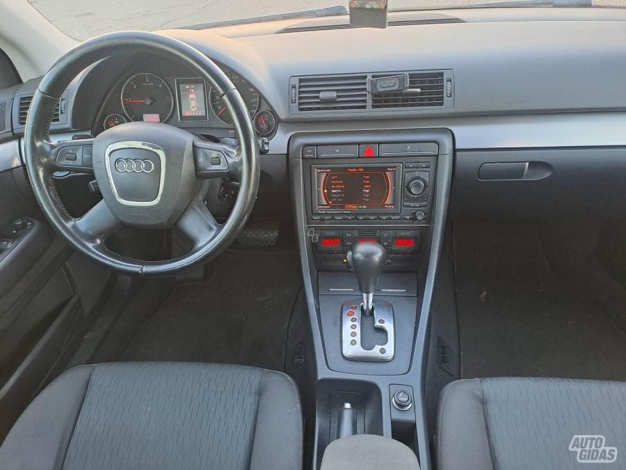 Grey Audi A4 2007 in Telschi, with an engine capacity of 2.00 L and mileage of 270 thousand km for 3200 €, photo 8 on AUTOMOTO.COM.LV