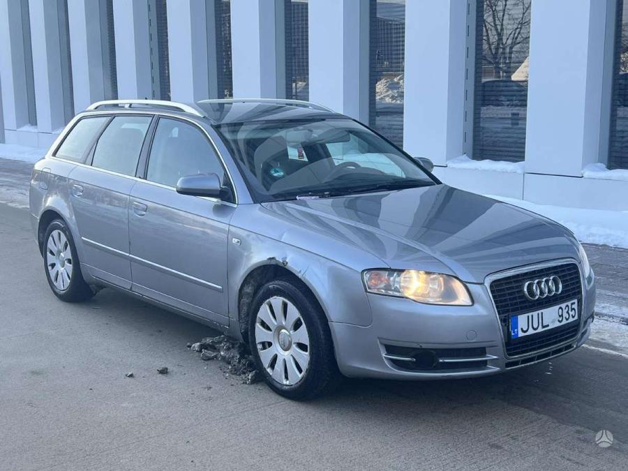 Pelēks Audi A4 2007 Viļņa, ar dzinēja tilpumu 1.99 L un nobraukumu 435 tūkst. km par 1250 €, foto 2 vietnē AUTOMOTO.COM.LV