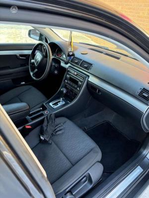 Pelēks Audi A4 2007 Kaišiadorys, ar dzinēja tilpumu 1.99 L un nobraukumu 309 tūkst. km par 2650 €, foto 18 vietnē AUTOMOTO.COM.LV