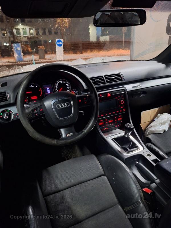 Pelēks Audi A4 2007 Tallina, ar dzinēja tilpumu 2.00 L un nobraukumu 0 tūkst. km par 1999 €, foto 8 vietnē AUTOMOTO.COM.LV