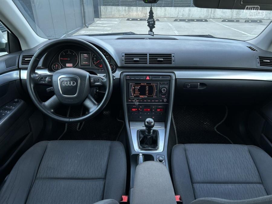 Grey Audi A4 2007 in Vilnius, with an engine capacity of 2.00 L and mileage of 390 thousand km for 2190 €, photo 9 on AUTOMOTO.COM.LV