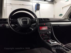 Pelēks Audi A4 2007 Viljandi, ar dzinēja tilpumu 2.00 L un nobraukumu 226 tūkst. km par 4890 €, foto 4 vietnē AUTOMOTO.COM.LV