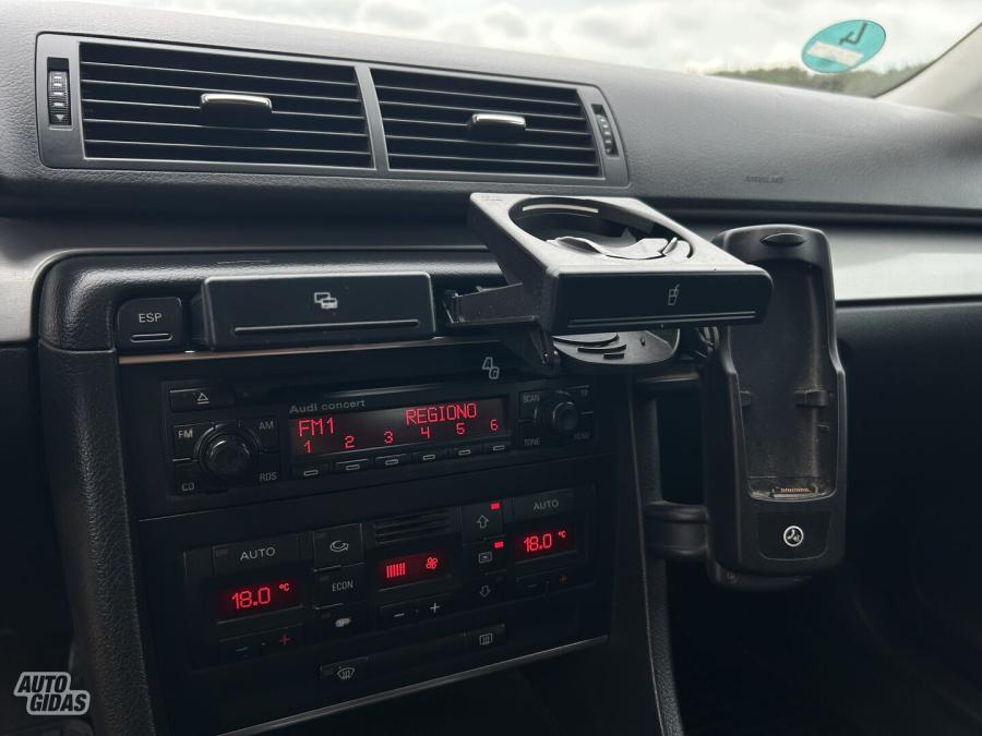 Pelēks Audi A4 2007 Kauņa, ar dzinēja tilpumu 2.00 L un nobraukumu 278 tūkst. km par 2850 €, foto 29 vietnē AUTOMOTO.COM.LV