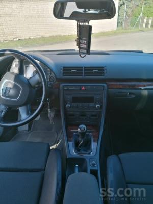 Grey Audi A4 2007 in Preili, with an engine capacity of 1.90 L and mileage of 287 thousand km for 2400 €, photo 4 on AUTOMOTO.COM.LV