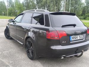 Pelēks Audi A4 2007 Plungė, ar dzinēja tilpumu 2.00 L un nobraukumu 370 tūkst. km par 3299 €, foto 8 vietnē AUTOMOTO.COM.LV