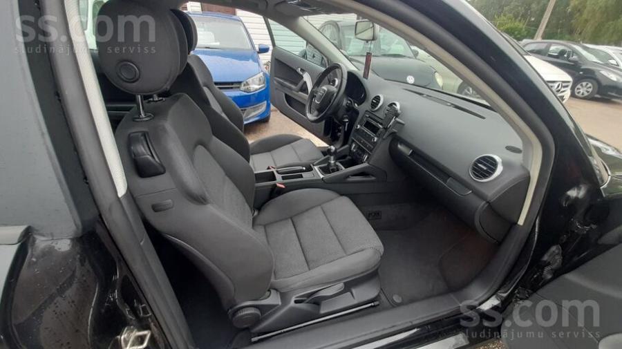 Pelēks Audi A4 2007 Rīga, ar dzinēja tilpumu 1.60 L un nobraukumu 279 tūkst. km par 3600 €, foto 13 vietnē AUTOMOTO.COM.LV