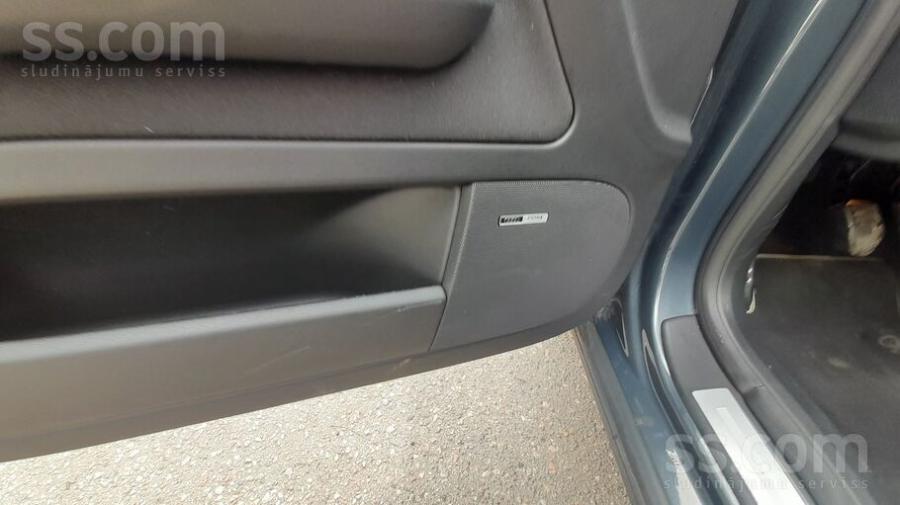 Pelēks Audi A4 2007 Rīga, ar dzinēja tilpumu 1.60 L un nobraukumu 279 tūkst. km par 3600 €, foto 20 vietnē AUTOMOTO.COM.LV