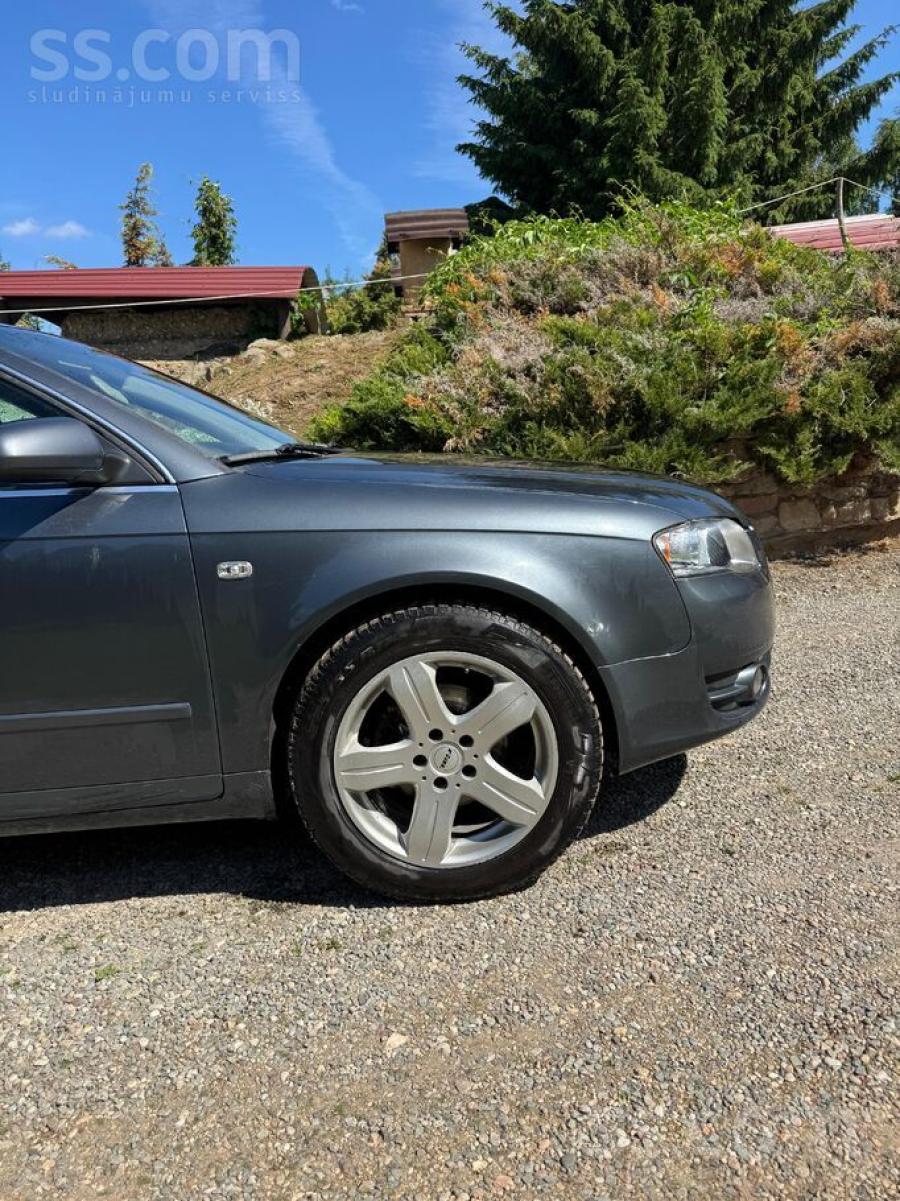 Pelēks Audi A4 2007 Bauska, ar dzinēja tilpumu 2.00 L un nobraukumu 308 tūkst. km par 1800 €, foto 4 vietnē AUTOMOTO.COM.LV