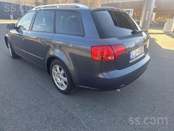 Pelēks Audi A4 2007 Rīga, ar dzinēja tilpumu 1.80 L un nobraukumu 215 tūkst. km par 3990 €, foto 4 vietnē AUTOMOTO.COM.LV