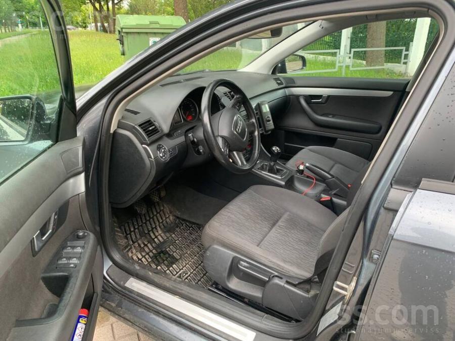 Pelēks Audi A4 2007 Daugavpils, ar dzinēja tilpumu 2.00 L un nobraukumu 360 tūkst. km par 2300 €, foto 9 vietnē AUTOMOTO.COM.LV