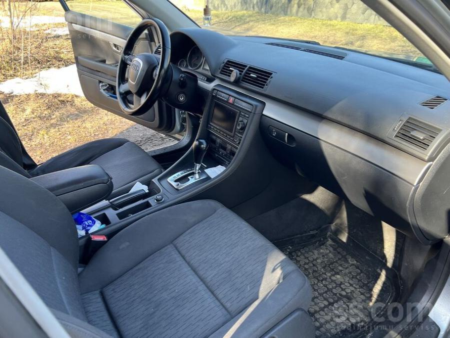 Pelēks Audi A4 2007 Daugavpils, ar dzinēja tilpumu 2.00 L un nobraukumu 267 tūkst. km par 4000 €, foto 7 vietnē AUTOMOTO.COM.LV