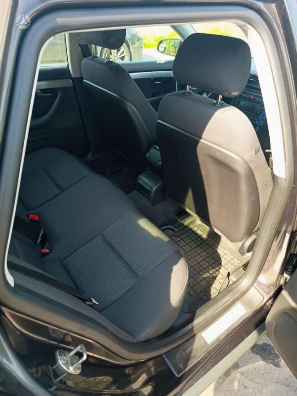 Grey Audi A4 2007 in Vilnius, with an engine capacity of 2.00 L and mileage of 281 thousand km for 1900 €, photo 9 on AUTOMOTO.COM.LV